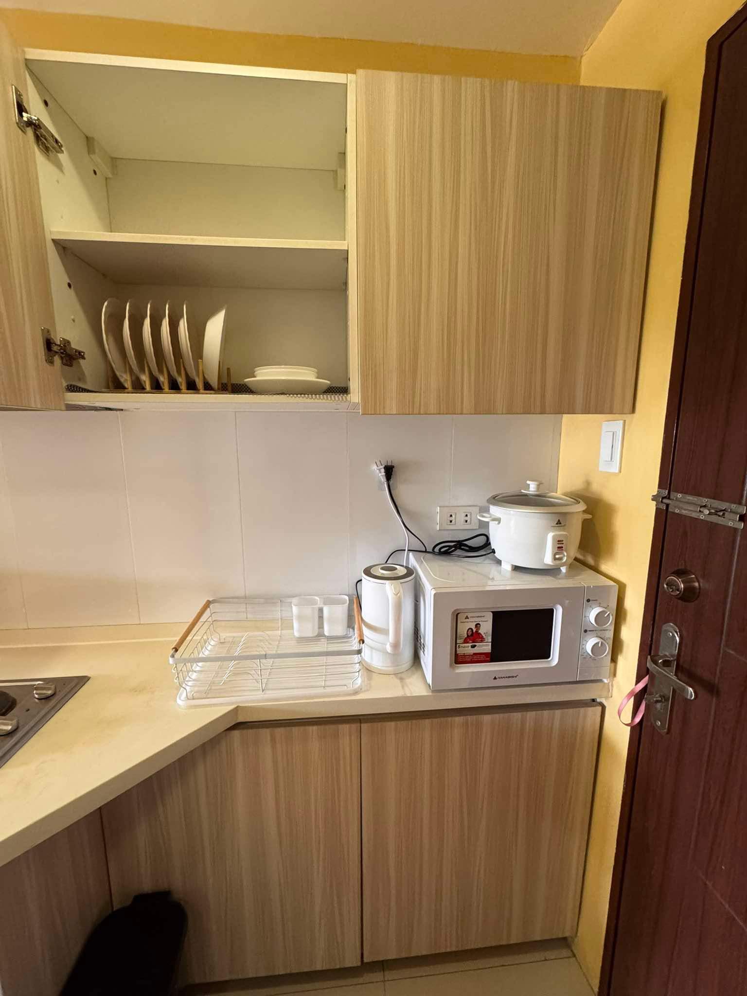 NC 1BR Megatower Condo. 1 minute walk to Session Road, Burnham Park, SM ...